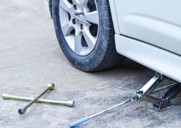 Car Jack Safety Statistics and Tips - FotoLog