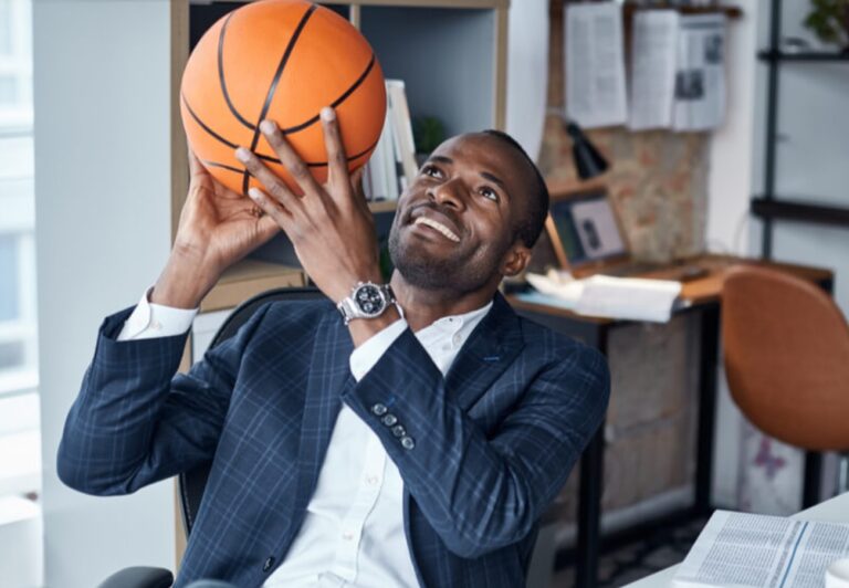 How Can I Become a Sports Manager in 4 Easy Steps – Advice by Daniel ...