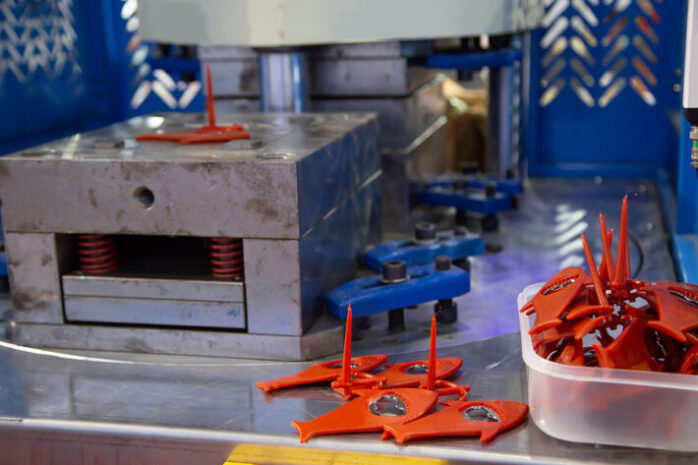 8 Ways Modern Technology Is Improving The Plastic Injection Molding ...