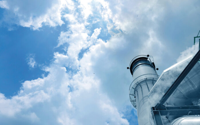 The Long-term Benefits Of A Decarbonized Economy - FotoLog