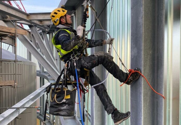 The Diverse Tasks Undertaken by Rope Access in Australia: From Building ...