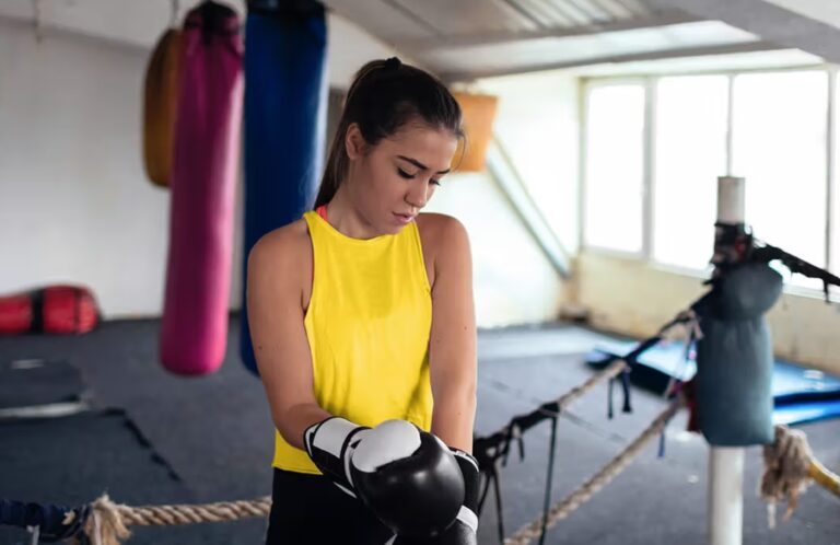 Punching Bag Basics: Proper Techniques and Form for Beginners - FotoLog