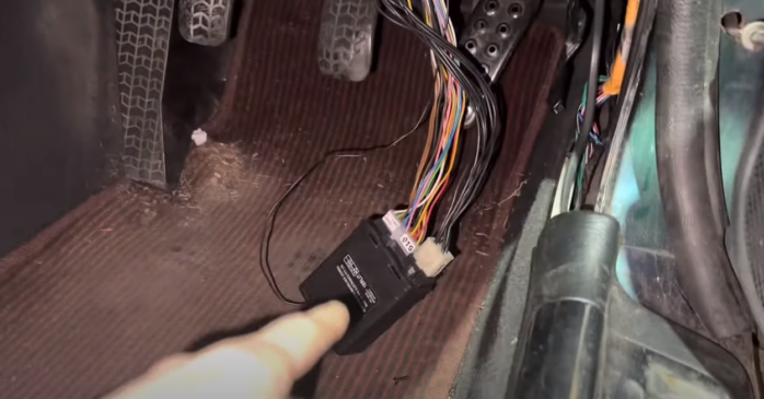 Immobilizer for Land Rovers: Ensuring Vehicle Security - FotoLog